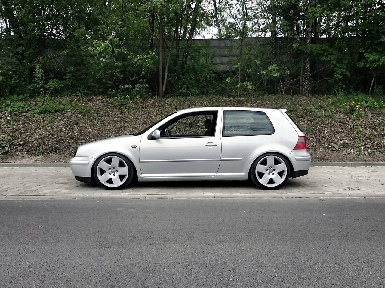 Side Shots Of Your Mk4 Thread | Page 90 | VW Vortex - Volkswagen Forum