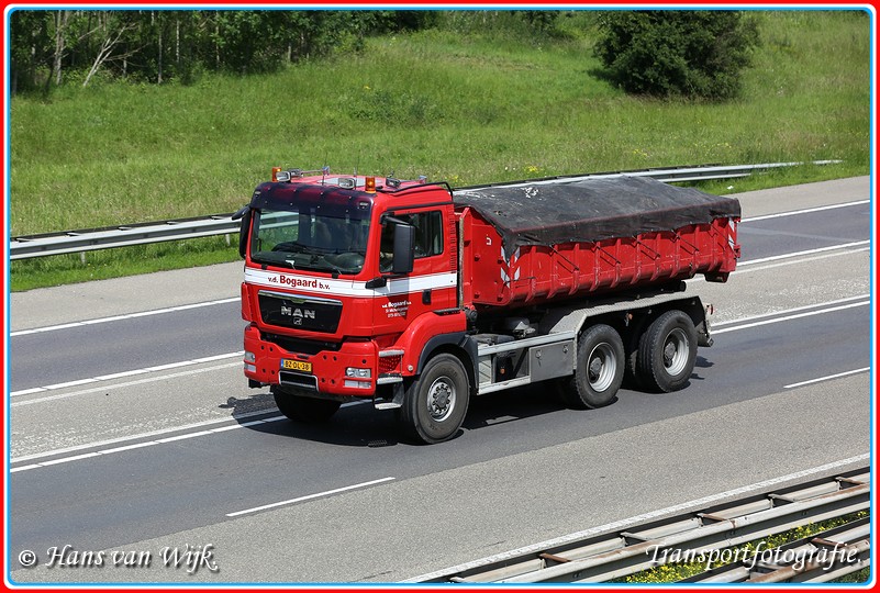 Bogaard, v.d. - St. Michielsgestel - Transportfotos.nl