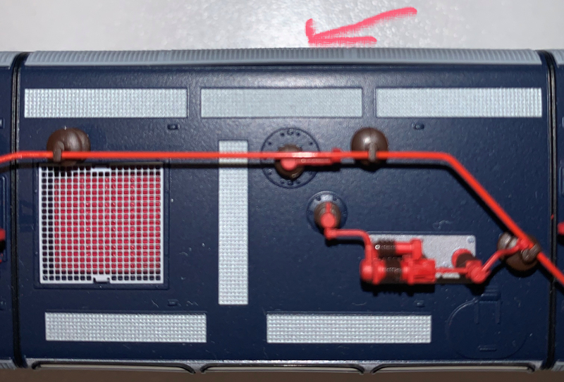 RE: Märklin Insider 2023 2. Modell - TRIX 25181-Lüftungsgitter lösen ...