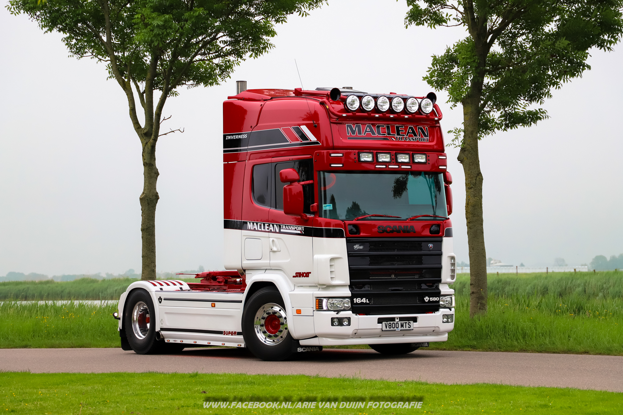 Maclean Transport Services LTD - Inverness (GB) - Transportfotos.nl